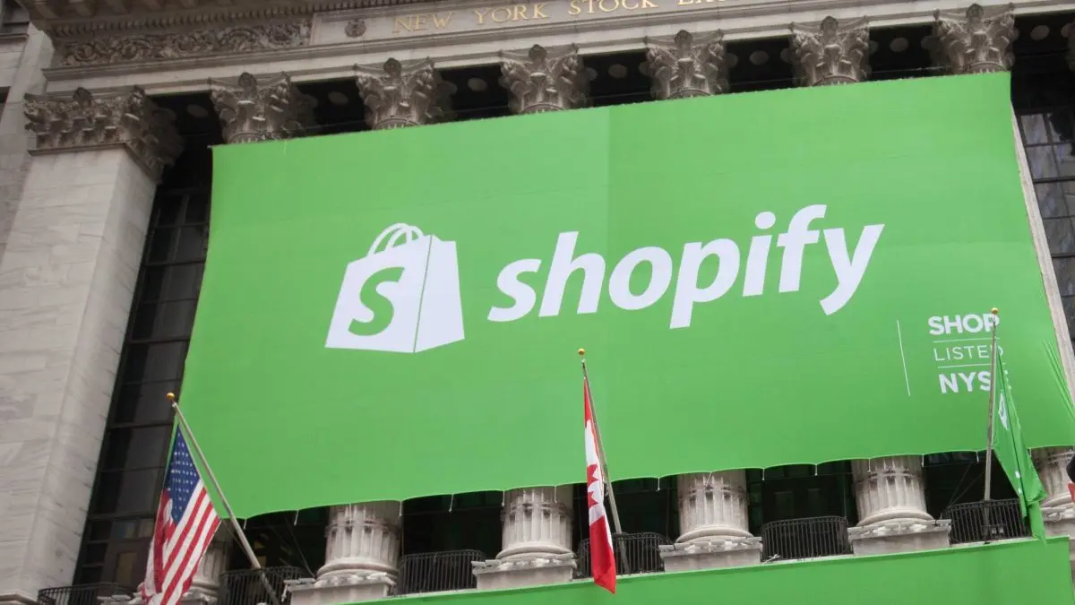 Shopify Sees AI Surge